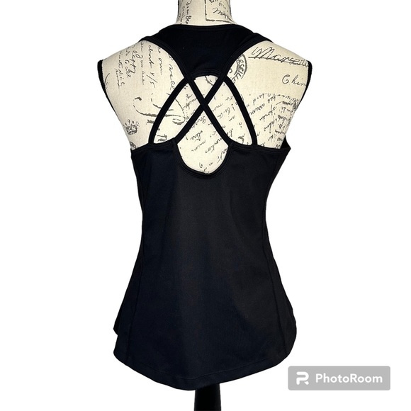 MTA Sport | Tops | Mta Sport Black Strappy Workout Tank Top W Builtin ...